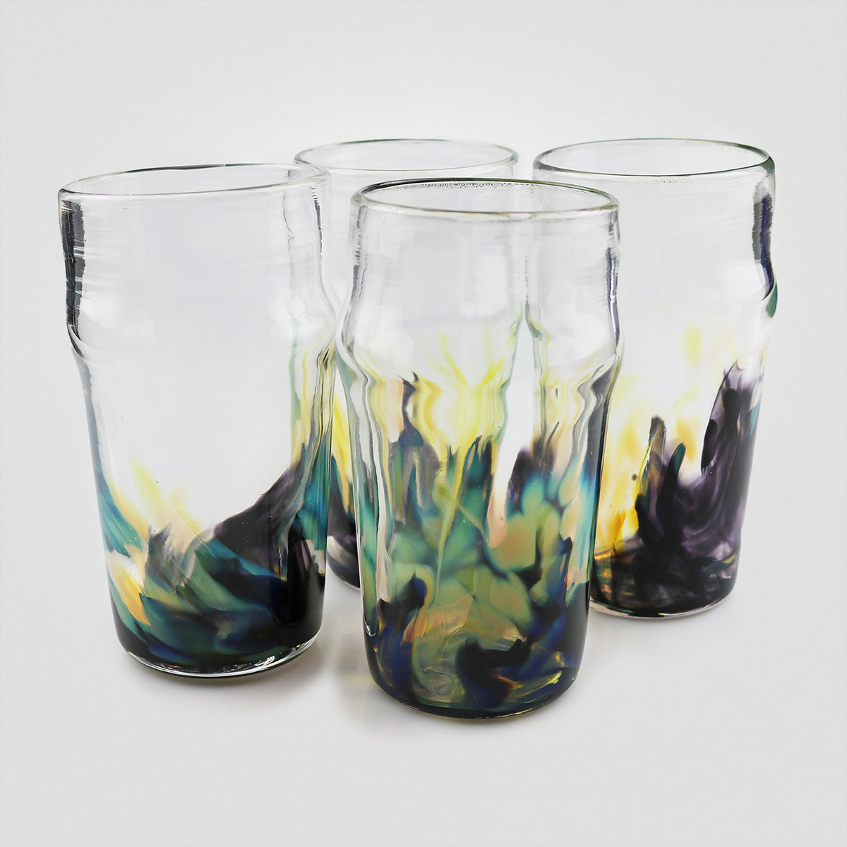 Clear English Pub Glass - Northern Lights Series – Lumel Glass